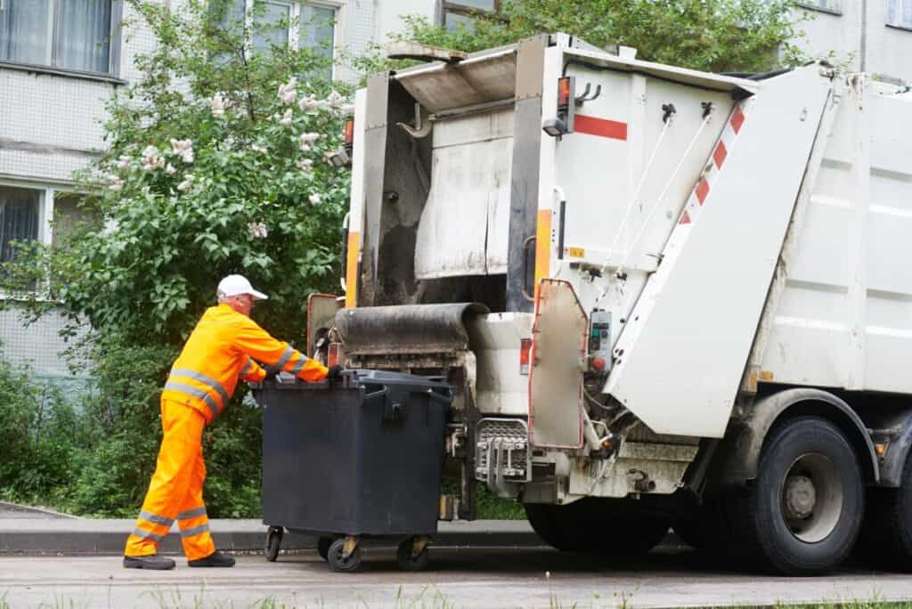 How Much Does A Garbage Truck Weigh DisposalXT How Much Does A Garbage Truck Weigh DisposalXT